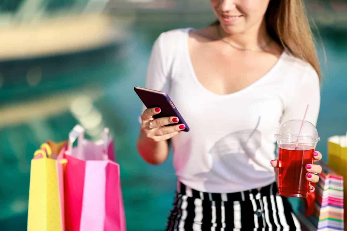 Get all your shopping completely for free | Glitz and Glamour